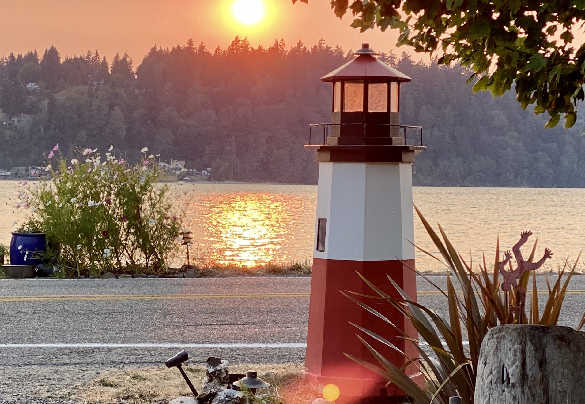 100 Unique, Artistic Mailboxes Embody Community in an Island Town ...