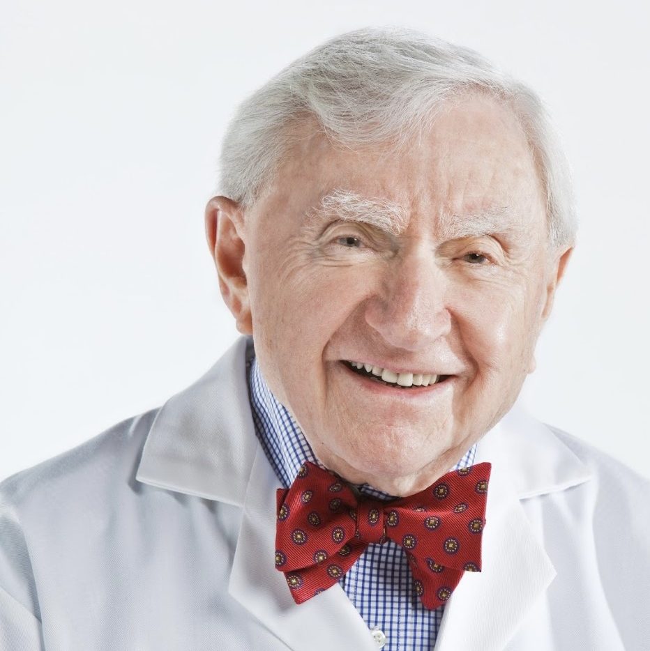 Howard Tucker: World's Oldest Doctor, 100, Isn't Slowing Down