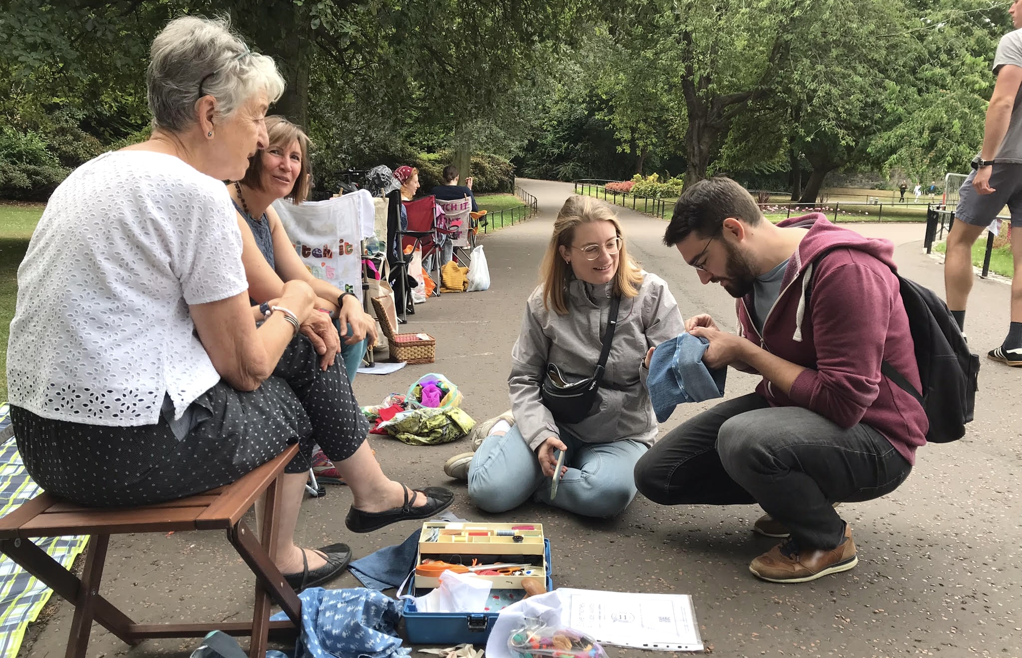 UK Street Sewing Movement Tackles Fast Fashion